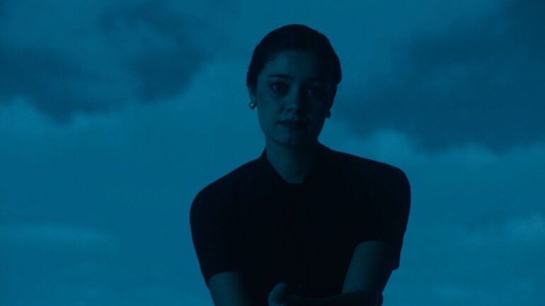 Virgínia e Adelaide (2024) – Meio Amargo